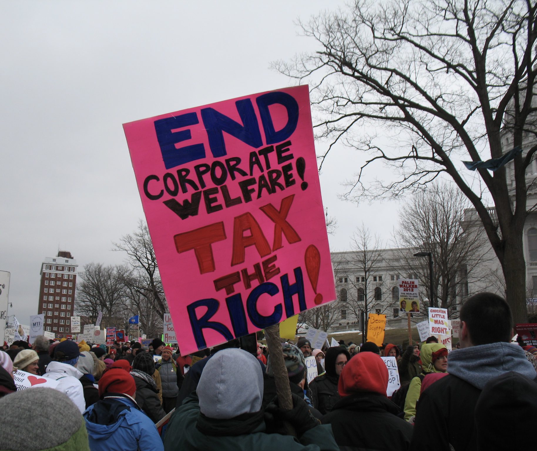 How can we fix the tax system in the US? Abolish the billionaires ...